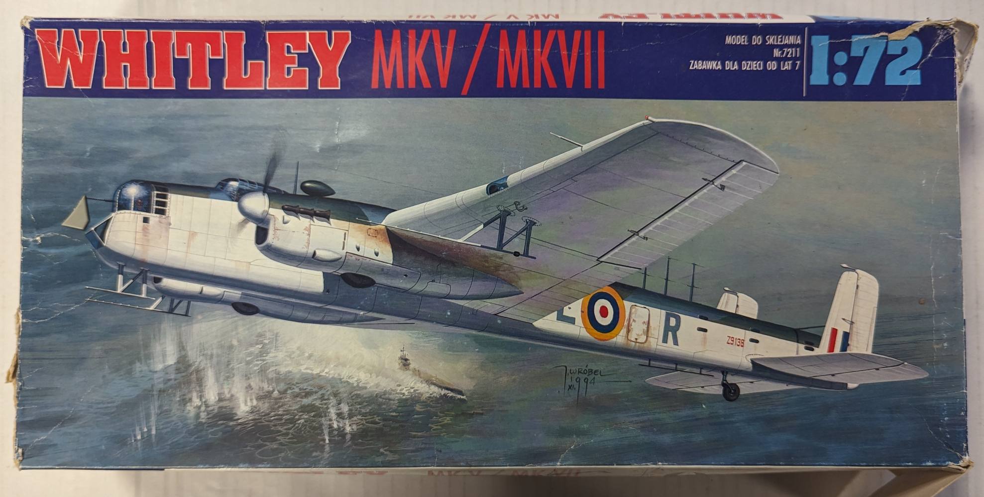 Armstrong Whitworth Whitley Mk V/Mk Vll Bomber1/72 Scale Plastic Model